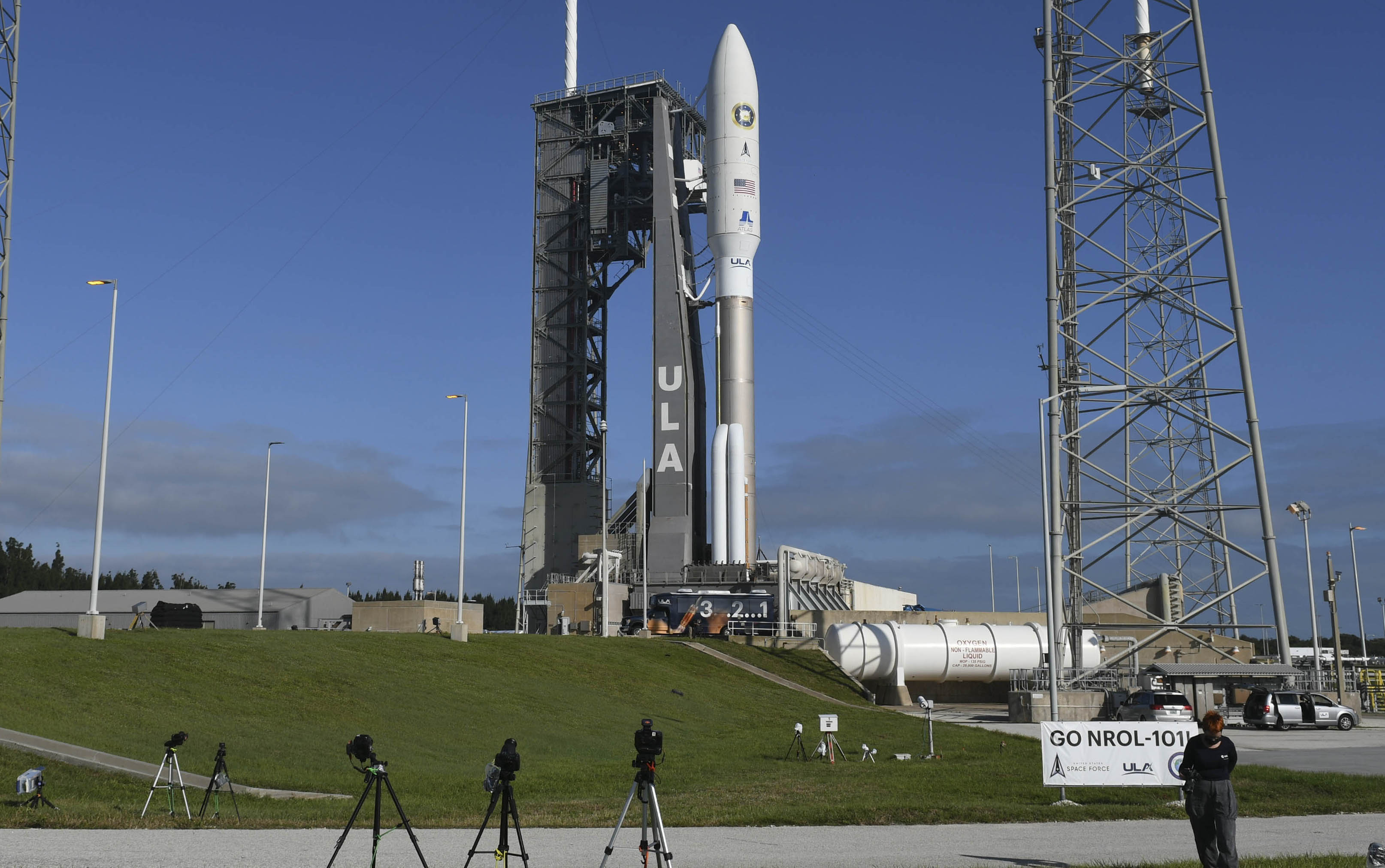 NROL-101: ULA Atlas V launch from Cape Canaveral - 24liveblog